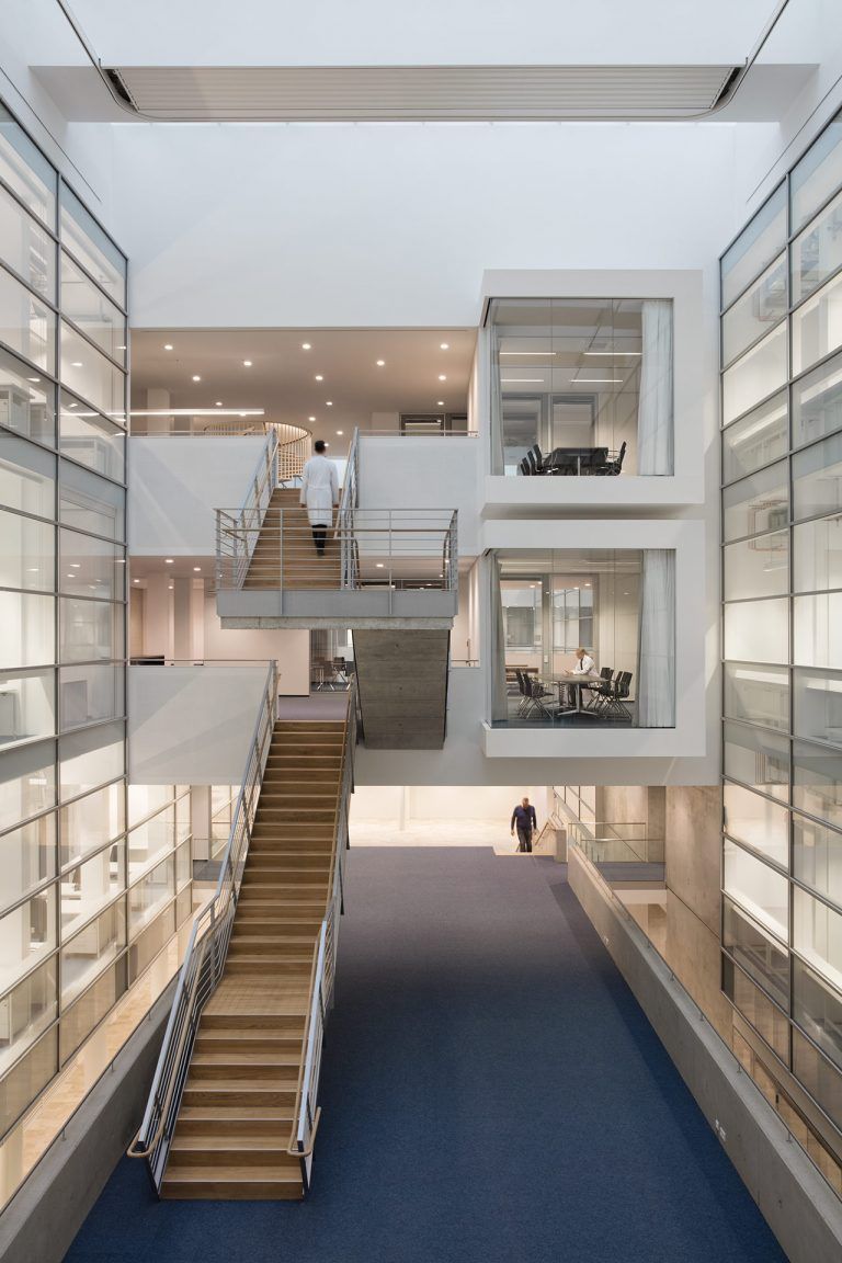 Center of Brain, Behavior and Metabolism CBBM – hammeskrause architekten