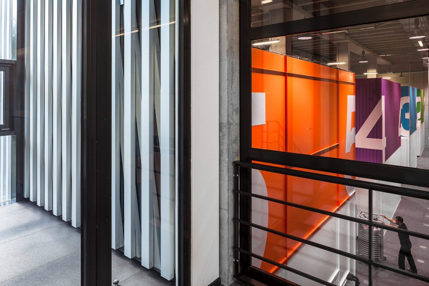 Max Planck Institute For Solid State Research Precision Laboratory Stuttgart Hammeskrause